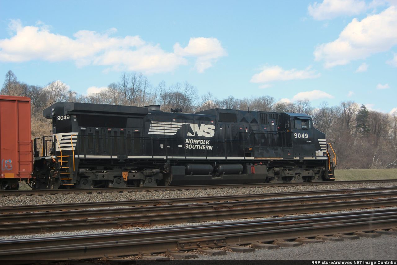 NS 9049
